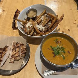 TABLE 20 - Updated October 2025 - 143 Photos & 200 Reviews - 20 N Wall ...