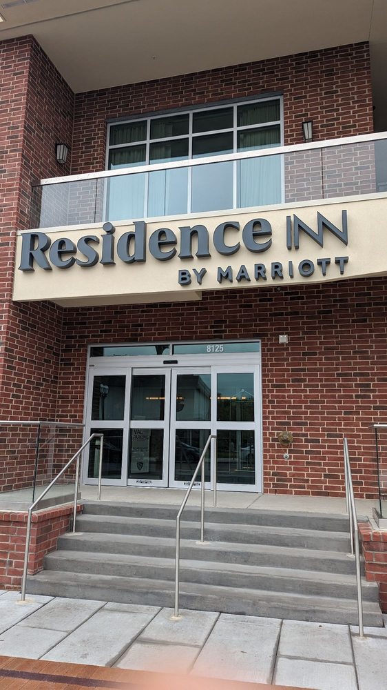 RESIDENCE INN ST LOUIS CLAYTON - Updated October 2025 - 8125 Forsyth ...