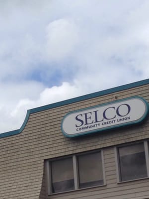 SELCO COMMUNITY CREDIT UNION - Updated December 2025 - 11 Photos & 73 ...