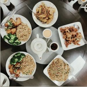 GOLDEN TREE RESTAURANT - 225 Photos & 124 Reviews - Food near 640 N ...