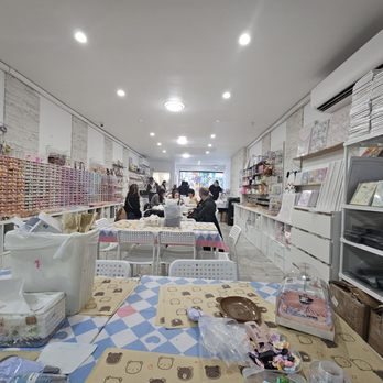 MONSTER DIY STUDIO - Updated December 2025 - 157 Photos & 44 Reviews ...