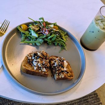 YELLOW BRICK COFFEE - Updated April 2025 - 136 Photos & 75 Reviews ...