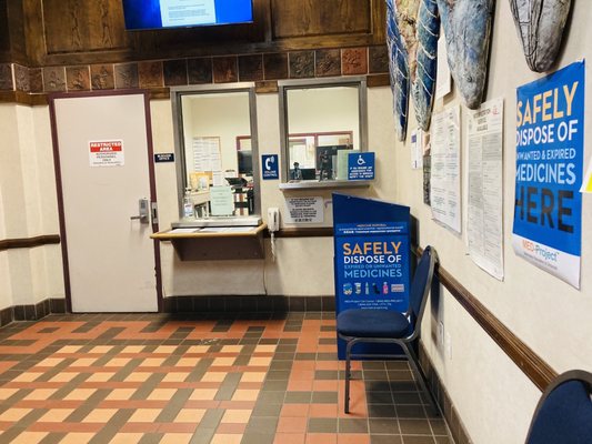 TARAVAL POLICE STATION - Updated January 2026 - 17 Photos & 41 Reviews ...