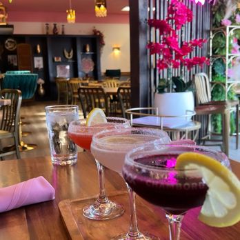 BRUNCH BLISS & BUBBLES - Updated June 2025 - 69 Photos & 32 Reviews - 910 Summitview Ave, Yakima ...