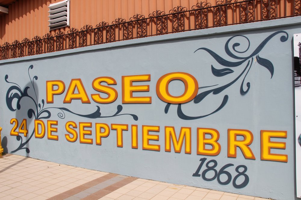 PLAZA ANGEL MISLAN - 20 Photos - Cll Severo Arana, San Sebastián ...