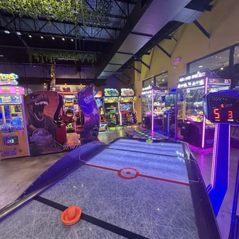 KNP SOCIAL - Updated January 2026 - 128 Photos & 49 Reviews - 11720 ...