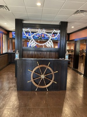 THE CRAWLING CRAB - Updated August 2025 - 82 Photos & 80 Reviews - 3215 ...