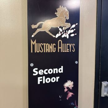 MUSTANG ALLEY’S - Updated December 2025 - 133 Photos & 136 Reviews ...