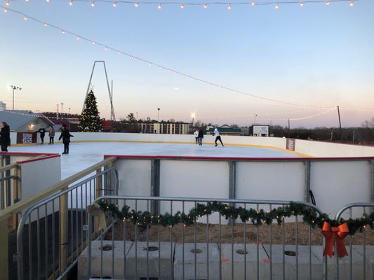 HOLIDAYS ON ICE BRANSON OUTDOOOR ICE RINK - Updated September 2025 - 18 ...