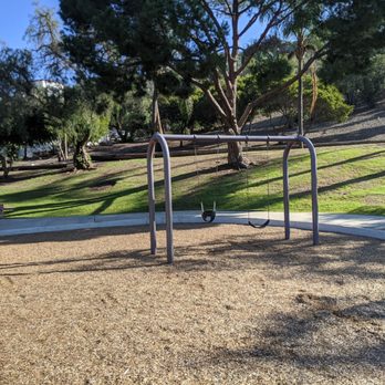 EL MODENA PARK - Updated January 2026 - 29 Photos - 555 S Hewes St ...