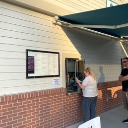 DOOZIES - Updated June 2025 - 72 Photos & 61 Reviews - 4105 S 11th ...