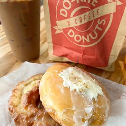DO-RITE DONUTS & CHICKEN - Updated July 2025 - 2163 Photos & 1533 ...