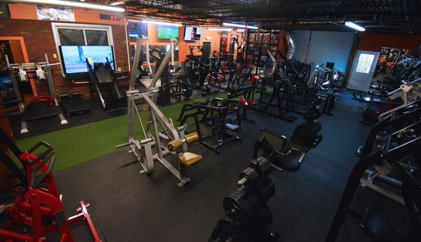 OPTIMUM GYM - 20 Photos & 22 Reviews - 3020 W Kennedy Blvd, Tampa, FL ...