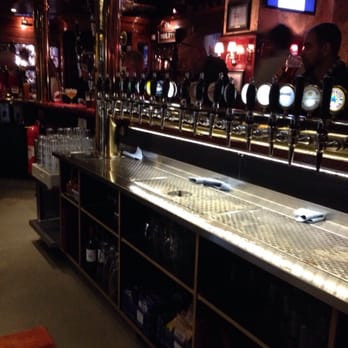 THE QUEEN’S HEAD - Updated October 2024 - 28 Photos & 37 Reviews ...