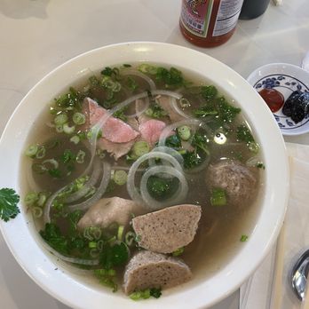 PHO 75 - Updated August 2024 - 506 Photos & 645 Reviews - 1122 ...