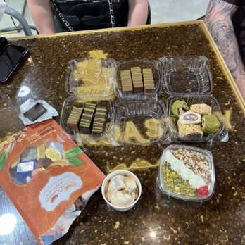 ROYAL ROASTERY - HOUSTON - Updated November 2024 - 235 Photos & 97 ...