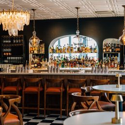 MADISON CLUB - Updated July 2025 - 110 Photos & 32 Reviews - 5 E Wilson ...