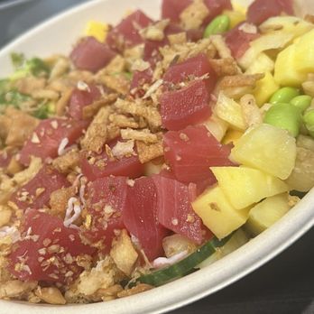 POKE MUNCH - Updated August 2025 - 26 Photos - 9 S Vandeventer Ave ...