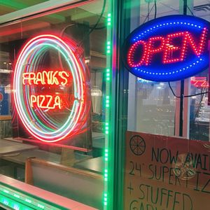 EDISON PIZZA & ITALIAN RESTAURANT - Updated February 2025 - 99 Photos ...