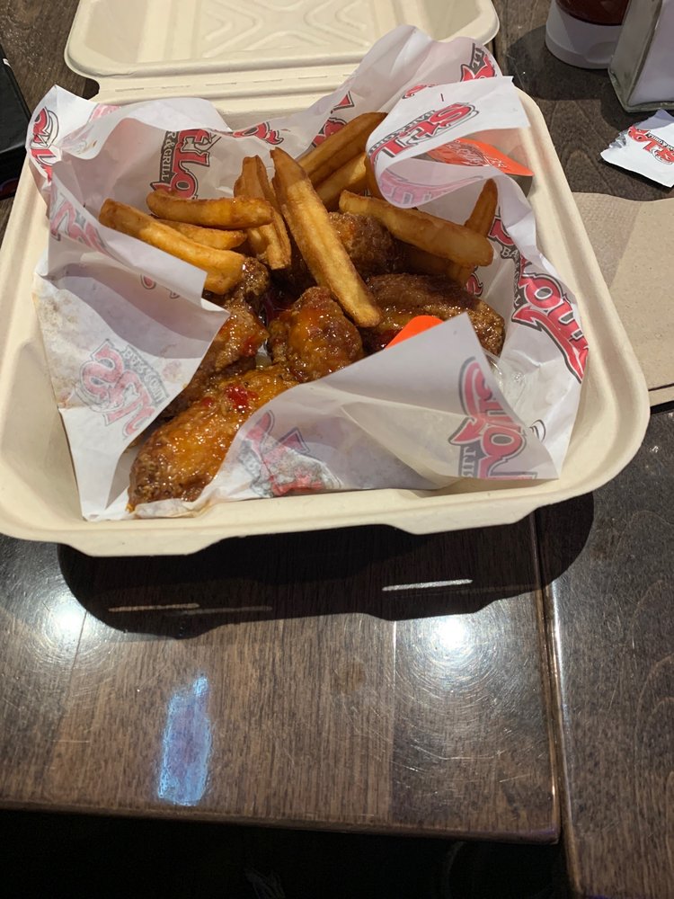 ST. LOUIS BAR AND GRILL - 76 Photos & 34 Reviews - 100 Peel Centre ...