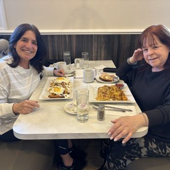 FRANKLIN & PHOEBE BRUNCHERY - Updated May 2025 - 46 Photos & 23 Reviews ...