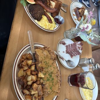 BELOVED’S BAKERY & CAFE - Updated May 2025 - 433 Photos & 203 Reviews ...