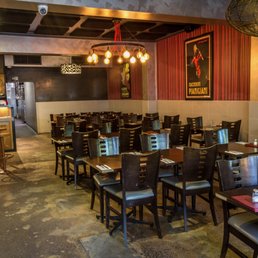 UNIVERSAL RESTAURANT - Updated July 2025 - 80 Photos & 37 Reviews - 139 ...