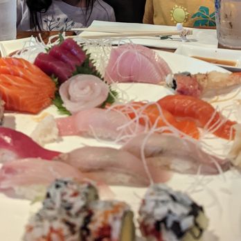 FIN JAPANESE RESTAURANT - Updated September 2024 - 87 Photos & 147 ...