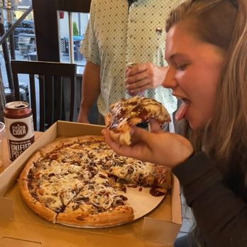 PIZZA CHEF OF QUECHEE - Updated January 2026 - 27 Photos & 59 Reviews ...