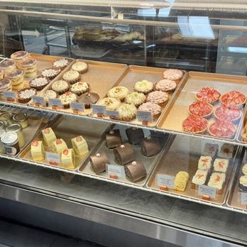 ONE HOUSE BAKERY - Updated August 2024 - 1483 Photos & 955 Reviews ...