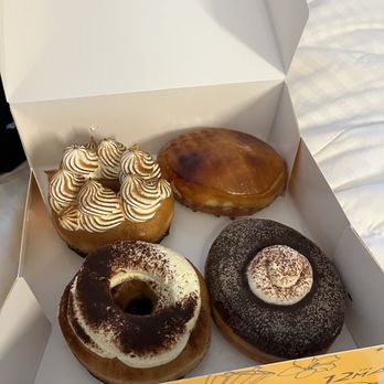 DOCE DONUT CO - Updated July 2024 - 29 Photos & 16 Reviews - 2305 6th ...