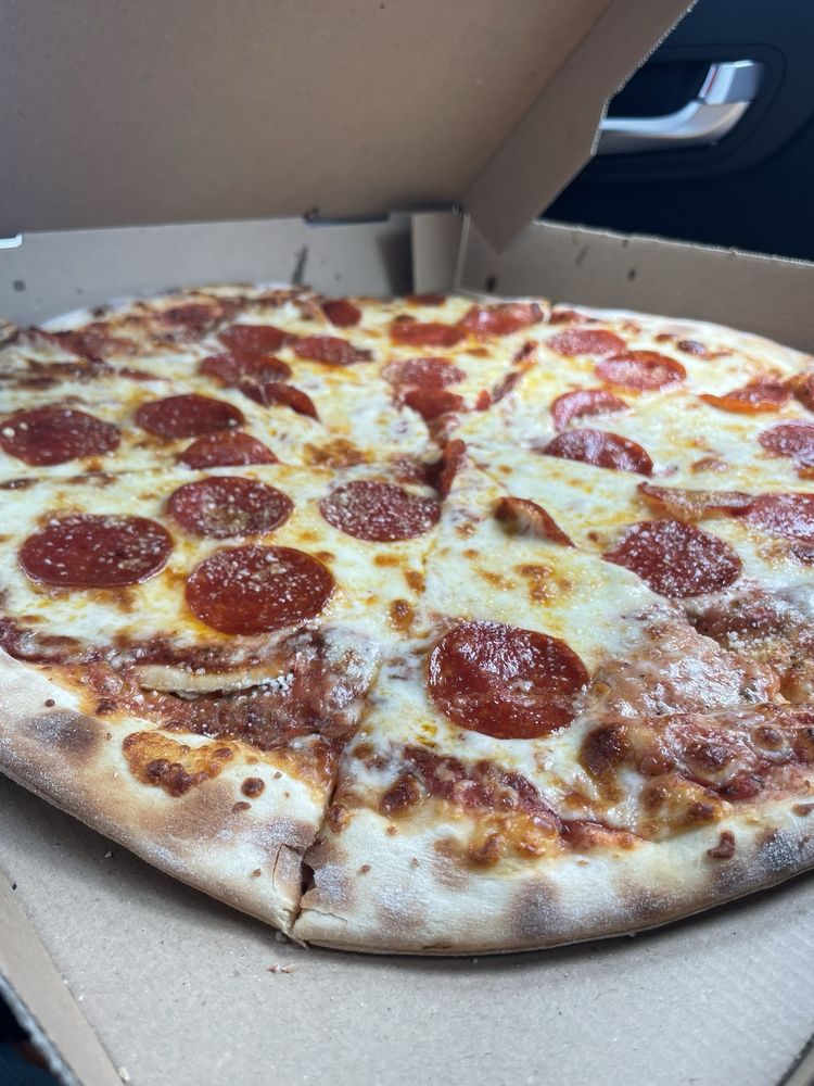 IMPERIO PIZZA - Updated December 2025 - 10 Photos - Carretera PR-100 S ...