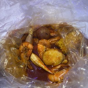 KING CLAW JUICY SEAFOOD & BAR - 66 Photos & 33 Reviews - 1591 Bradley ...