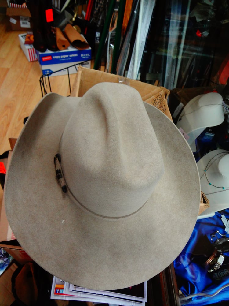 WESTERN FACTORY OUTLET - Updated December 2025 - 801 US-6, North Utica ...