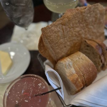 CANOE - Updated July 2024 - 3299 Photos & 2403 Reviews - 4199 Paces ...