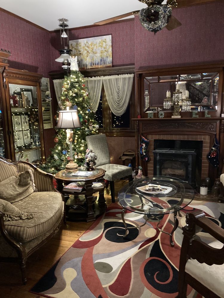 SPITZER HOUSE BED & BREAKFAST - Updated July 2025 - 18 Photos & 12 ...