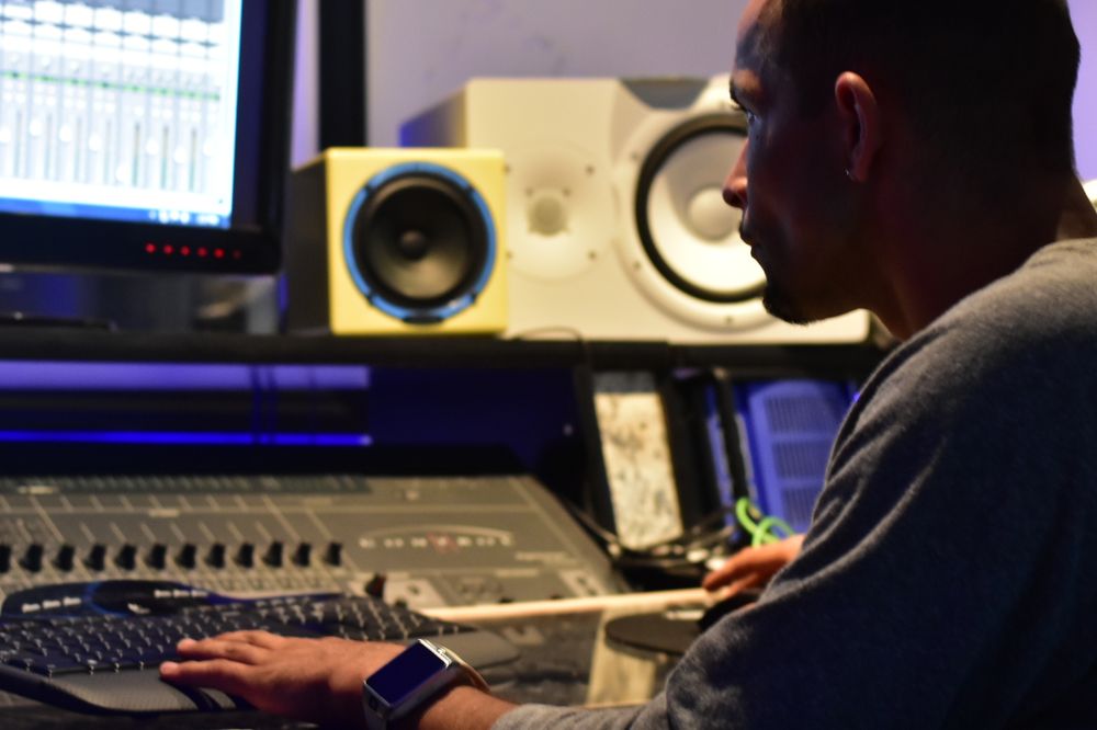 THE OASIS RECORDING STUDIO - Updated January 2025 - 27 Photos - 11420 ...