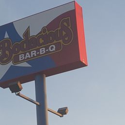 BODACIOUS BBQ - Updated July 2025 - 60 Photos & 47 Reviews - 4030 ...