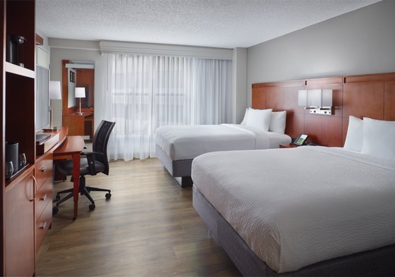 COURTYARD BY MARRIOTT ATLANTA DECATUR DOWNTOWN/EMORY - 93 Photos & 59 ...