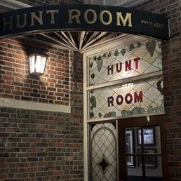 THE HUNT ROOM - Updated December 2025 - 532 Photos & 246 Reviews - 4200 ...
