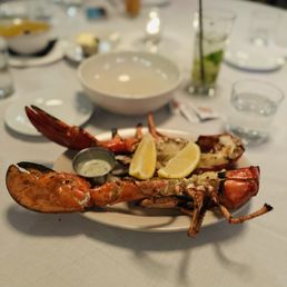 SCALES & SHELLS - Updated October 2025 - 254 Photos & 415 Reviews - 527 ...