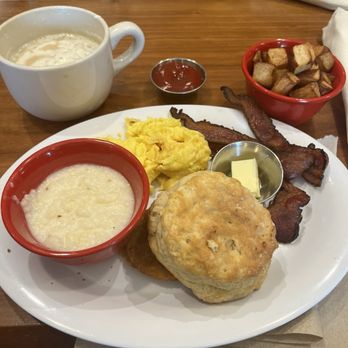 RUBY SLIPPER ORANGE BEACH - Updated May 2025 - 996 Photos & 1028 ...