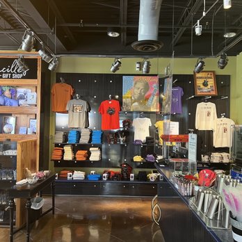 BB KING MUSEUM AND DELTA INTERPRETIVE CENTER - Updated October 2025 ...