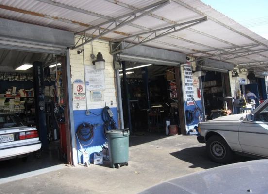 PACIFIC AUTO SERVICE - Updated October 2025 - 174 Reviews - 4225 Santa ...