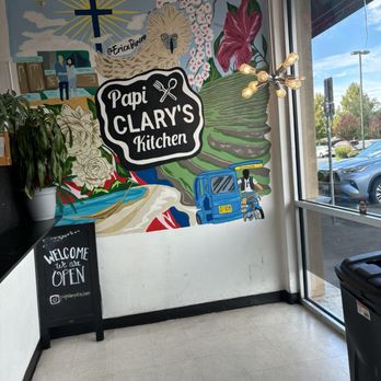 PAPI CLARY’S KITCHEN - Updated January 2025 - 454 Photos & 335 Reviews - 2186 Solano Way ...