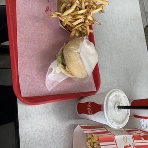 TOMMY’S BURGER STOP - Updated May 2024 - 339 Photos & 617 Reviews ...