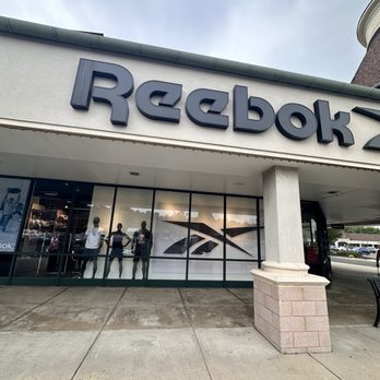 JACKSON PREMIUM OUTLETS - Updated November 2025 - 96 Photos & 103 ...