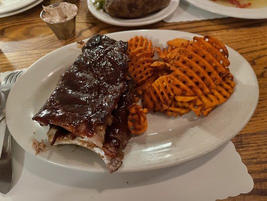 GRAND VALLEY INN - Updated October 2025 - 32 Photos & 52 Reviews - 452 ...