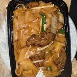 CHANS KITCHEN - Updated December 2025 - 82 Photos & 104 Reviews - 2240 ...