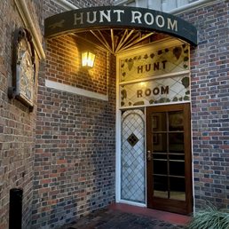 THE HUNT ROOM - Updated December 2025 - 532 Photos & 246 Reviews - 4200 ...